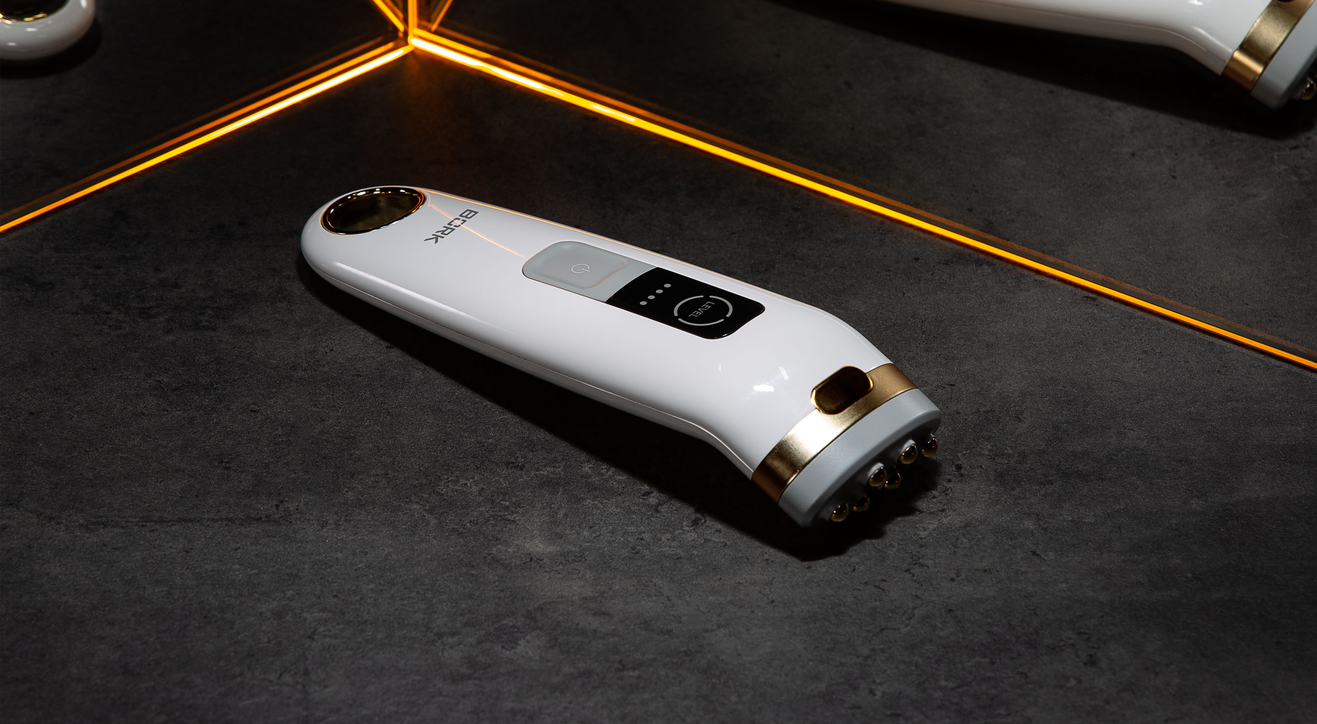 BORK D681 — купить Систему RT-лифтингу БОРК D681, цена на сайте официального интернет-магазина BORK